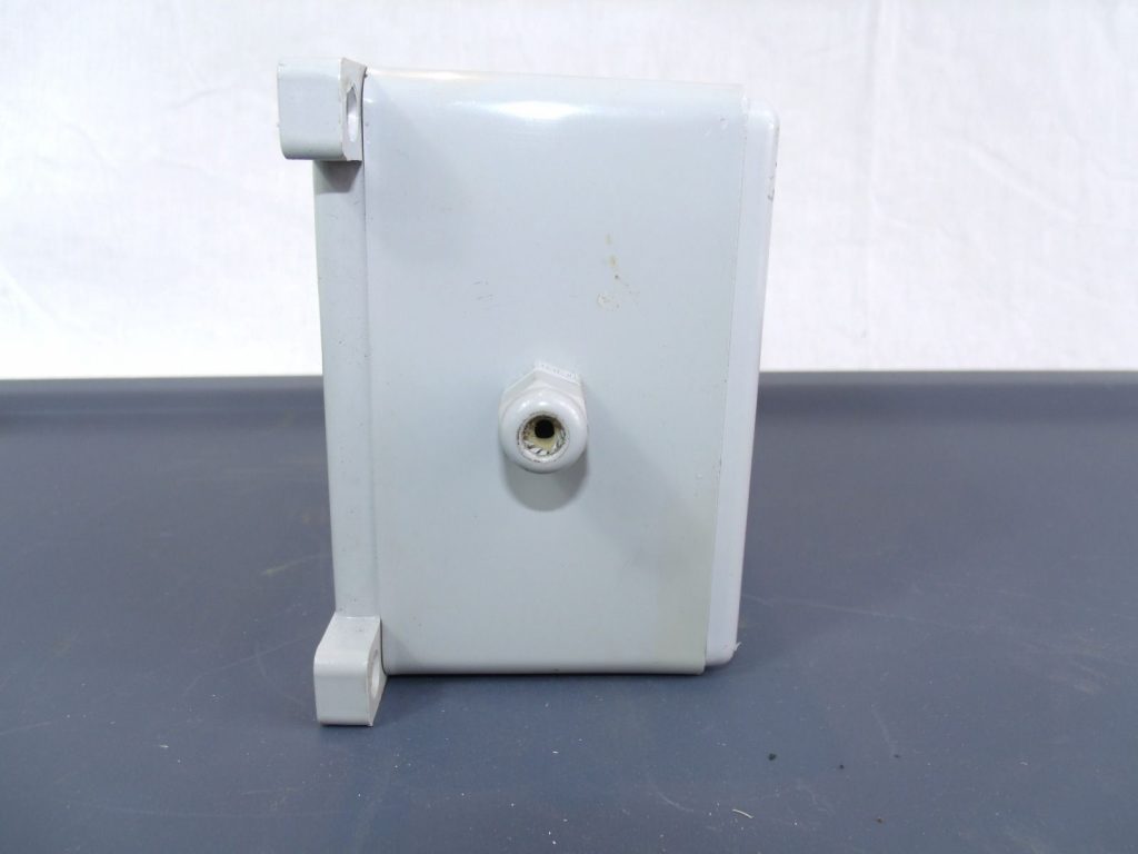 Dematic Oiler Pump Controller 480 VAC. 60 HZ F004200001 F0042-00001AD ...