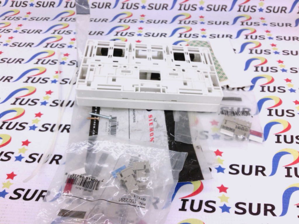 Siemon SM6-SA-02 6 Port SM Box Bezel W/ST Fiber Adapters White SM6SA02 ...