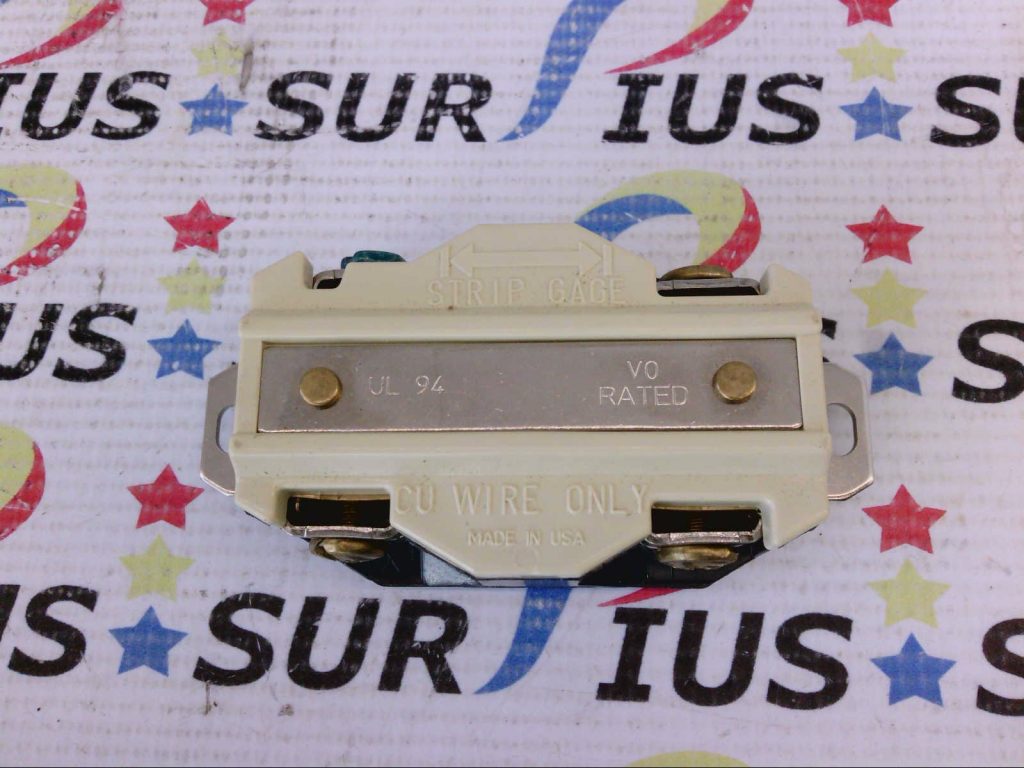 Leviton 2430 20A 480VAC 3PH L16-20 Locking Outlet - Surpius