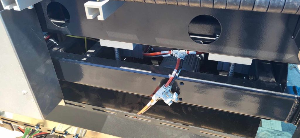 Shuttleworth Slip Torque Conveyor With Pop Up 90 Degree Chain Transfer ...